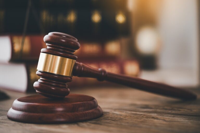 Rechargeable Heated Insole Lawsuit Alleges Lithium-Ion Batteries Caught ...