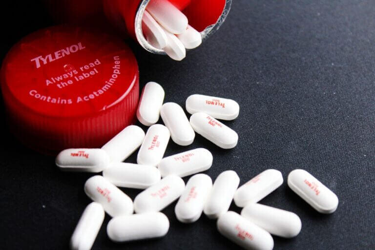 Study Links Side Effects of Tylenol, Acetaminophen to Increased Ulcer ...