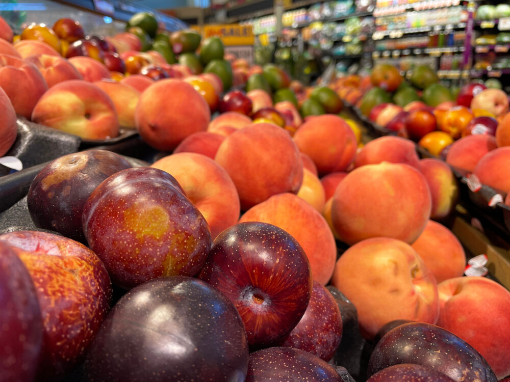 Recalled Fruit Sold At Walmart, Publix and ALDI Stores Linked to Deadly ... Recalled Fruit Sold At Walmart, Publix and ALDI Stores Linked to Deadly ...