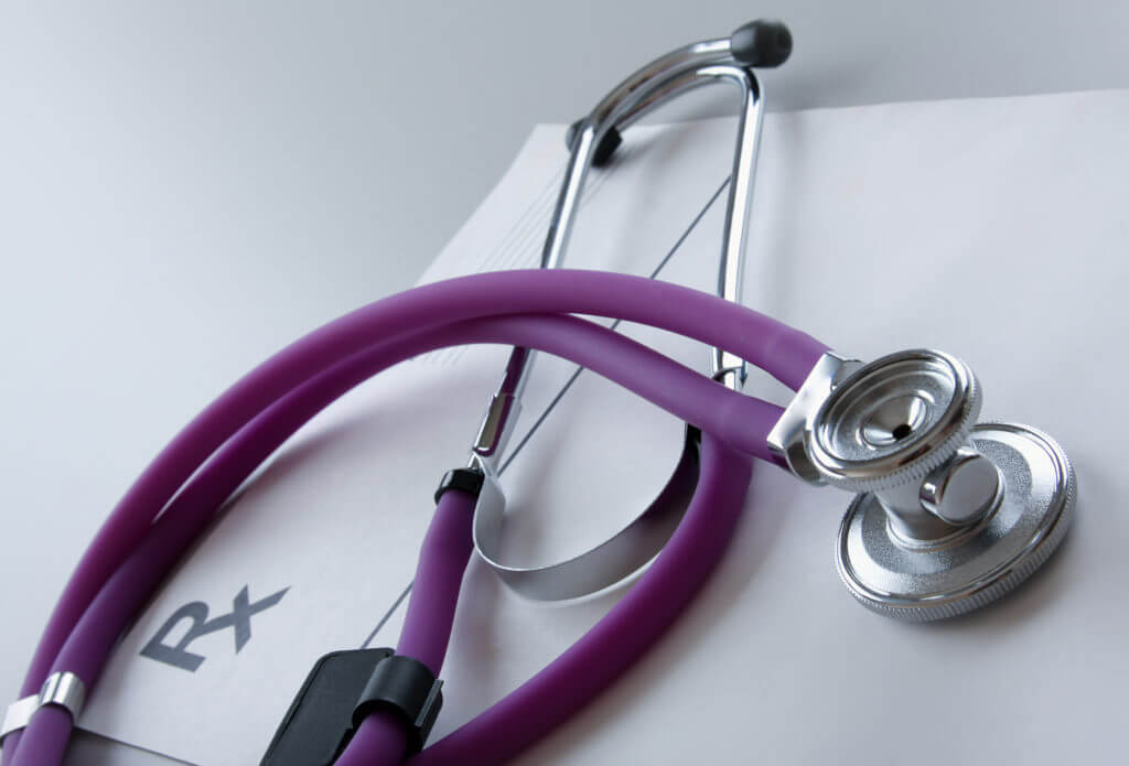 Side Effects of Breast Cancer Drugs Ibrance, Kisqali, Verzenio May ...