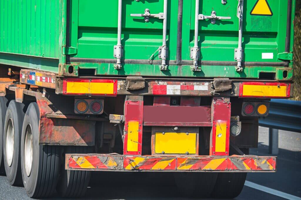 NHTSA Proposes Rulemaking To Prevent Fatal Tractor Trailer Underride ...